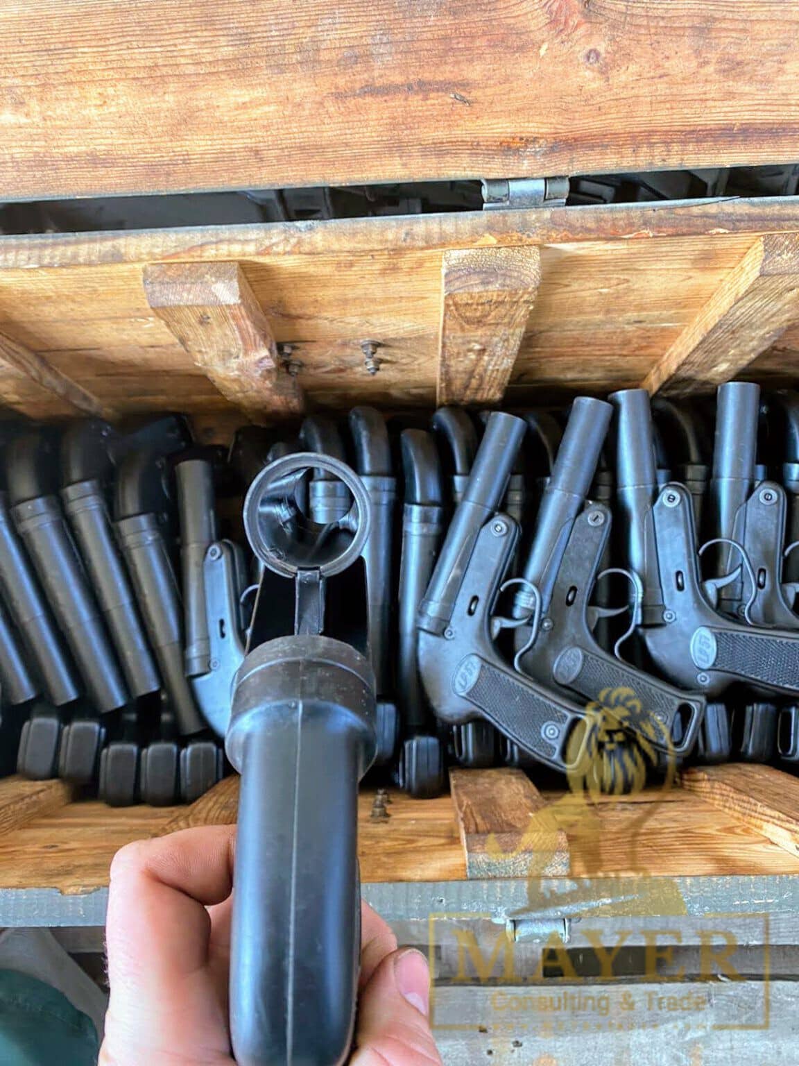 Austrian LP-57 Flare Pistols - MCT Defense - New and Military Surplus ...